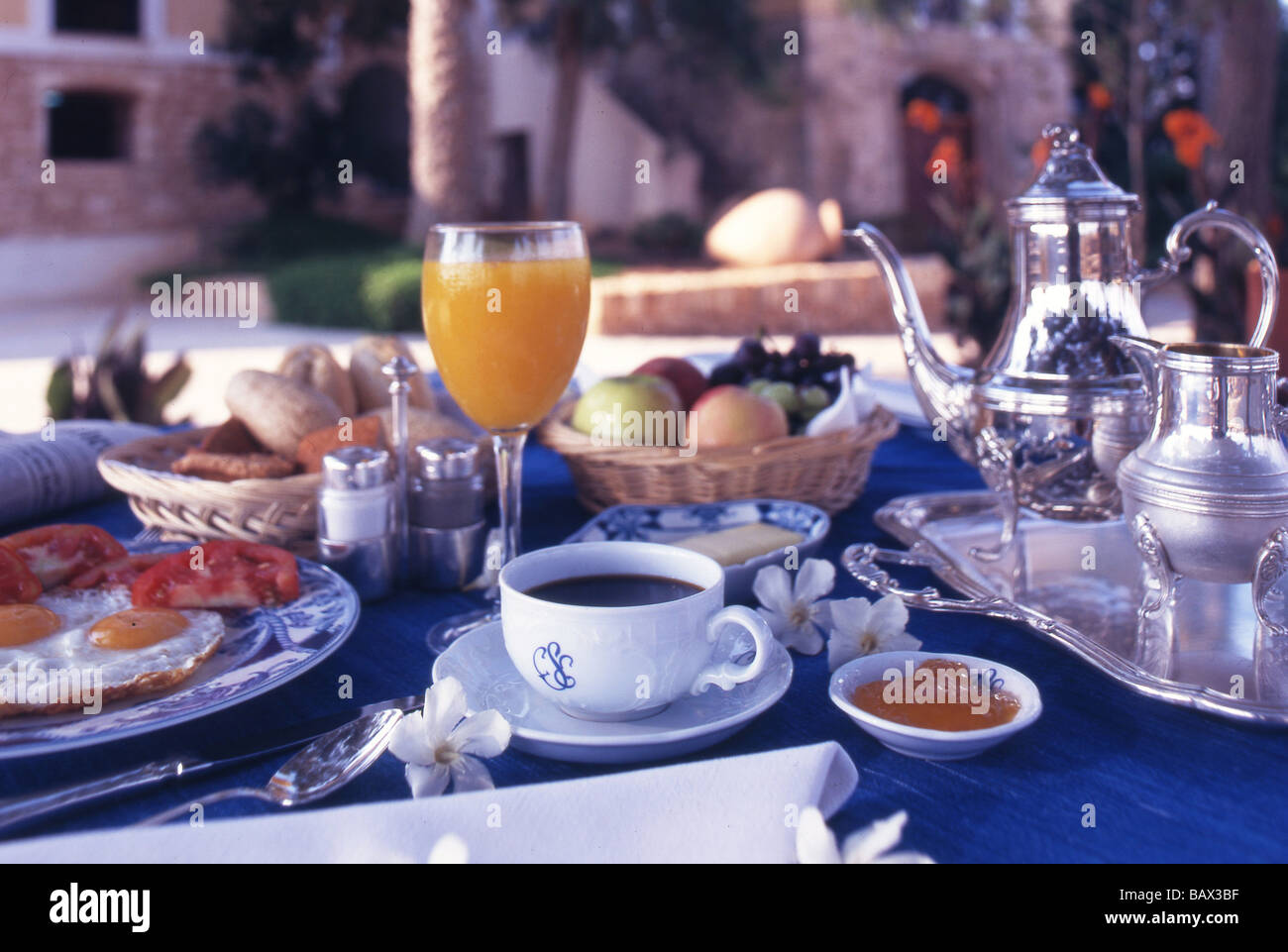 Breakfast in the garden Stock Photo - Alamy