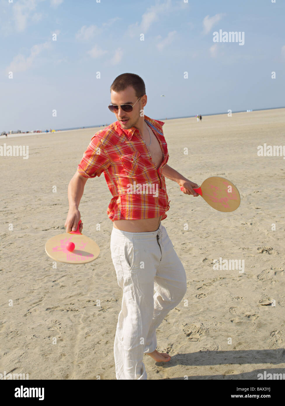 Beachball ocean hi-res stock photography and images - Alamy