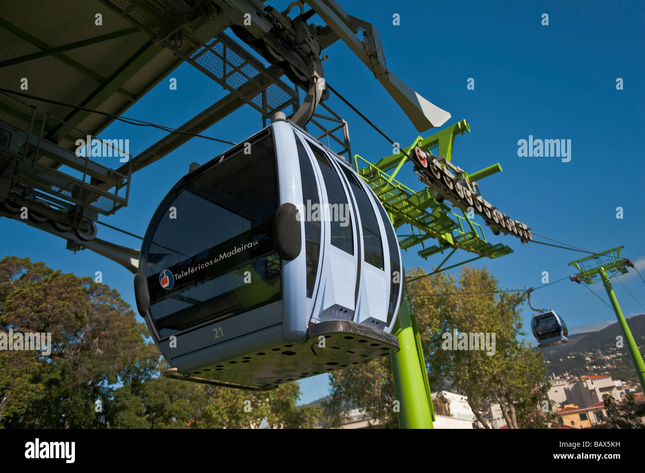 Cable car station hi-res stock photography and images - Alamy