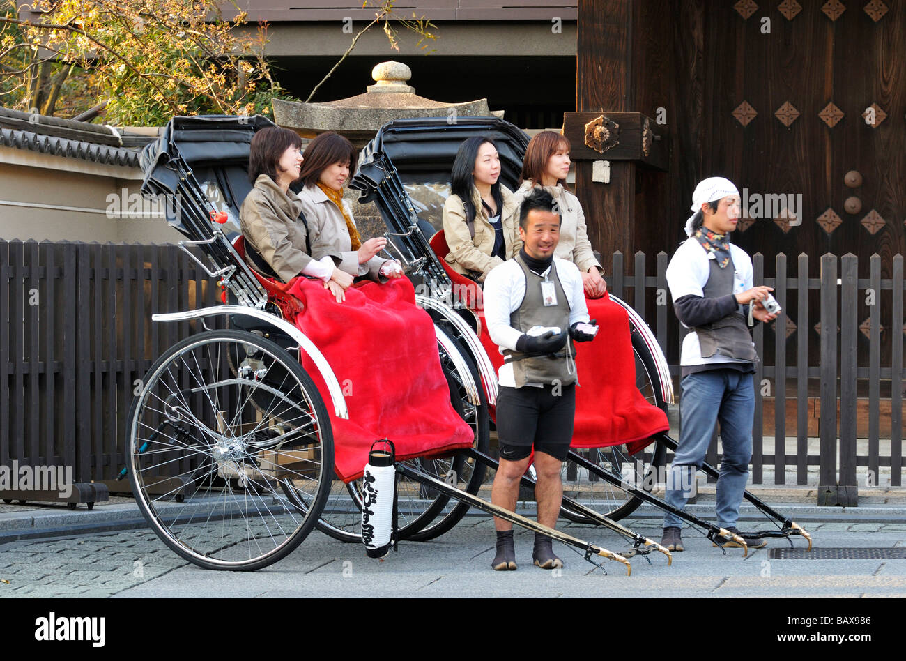Japanese Rickshaws Stock Photos & Japanese Rickshaws Stock Images - Alamy