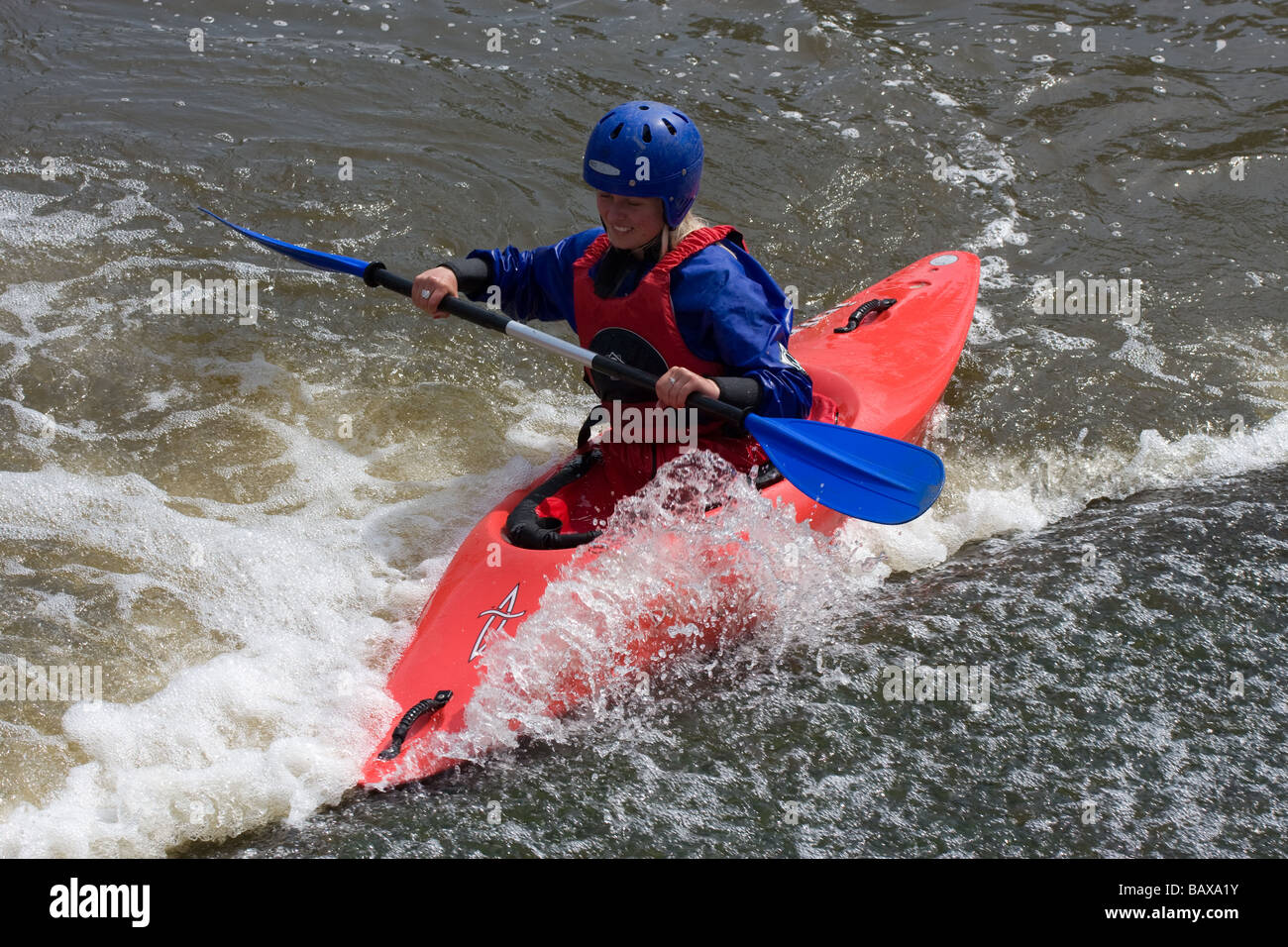 water sport kayak kayaking whitewater training river medway yalding ...