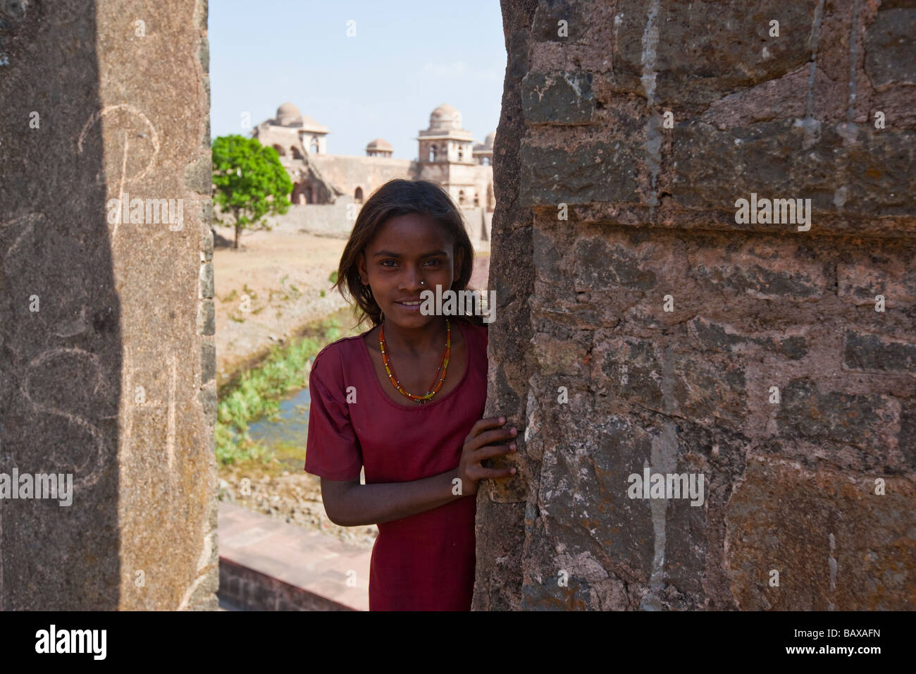 Indian Girl in front of Jahaz Mahal in Madu India Stock Photo - Alamy