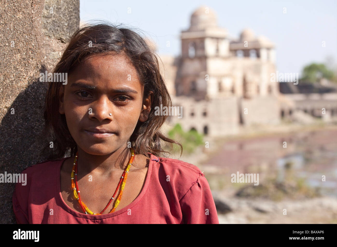Indian Girl in front of Jahaz Mahal in Madu India Stock Photo - Alamy