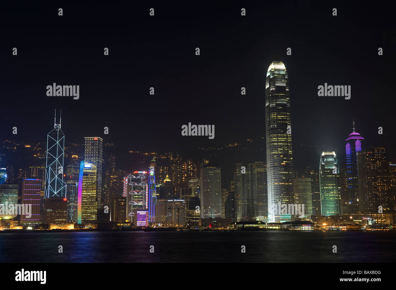 Spectacular view of Central Hong Kong Skyline at night from Kowloon ...