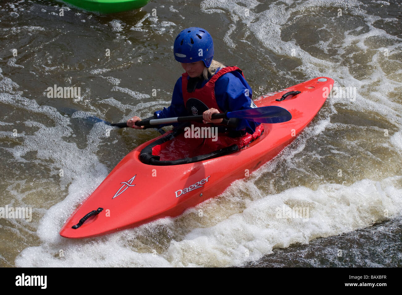 water sport kayak kayaking whitewater training river medway yalding ...