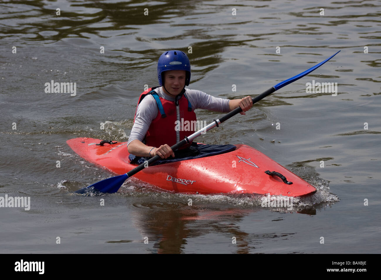 water sport kayak kayaking whitewater training river medway yalding ...