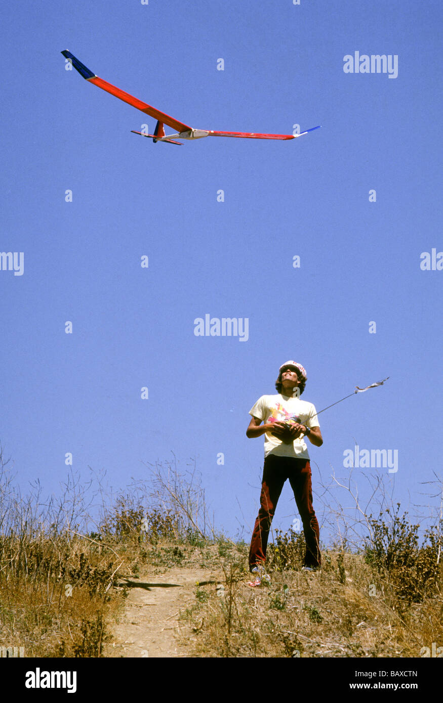 teen boy radio control model sailplane glider plane fly soar fun sky ...