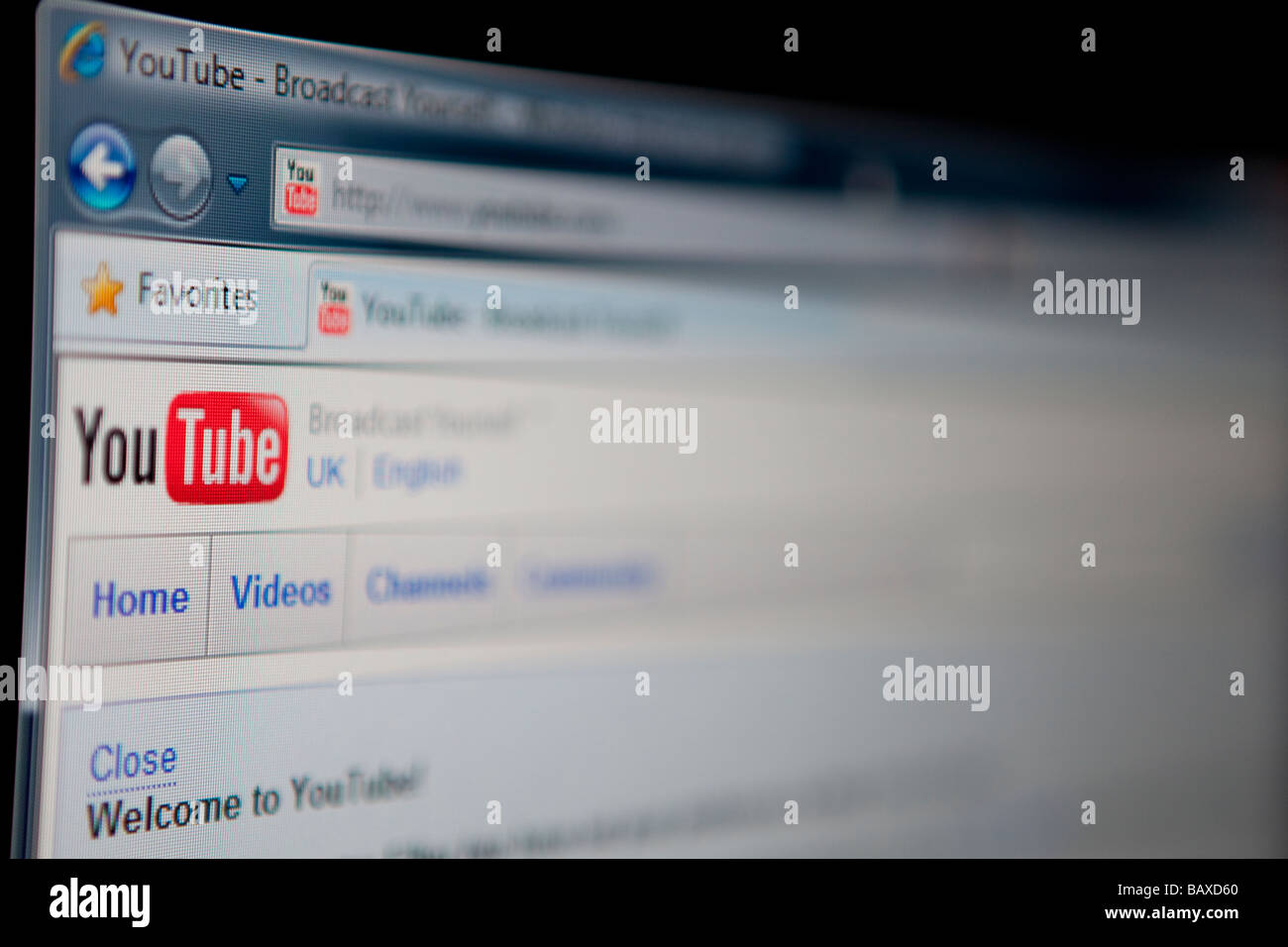 Youtube broadcast yourself hi-res stock photography and images - Alamy
