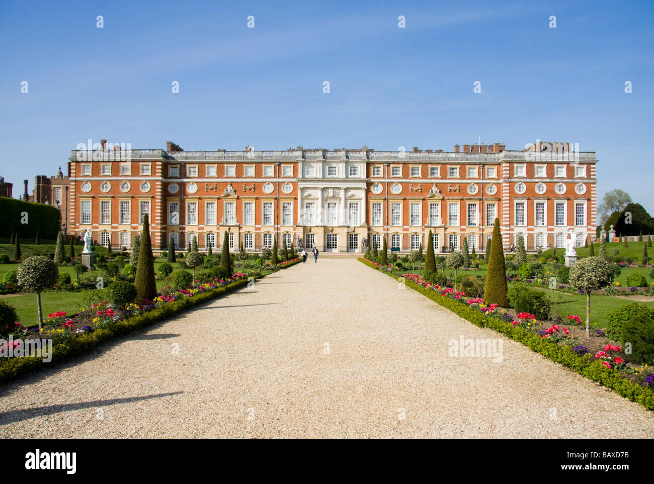 Privy garden hampton court palace hi-res stock photography and images ...