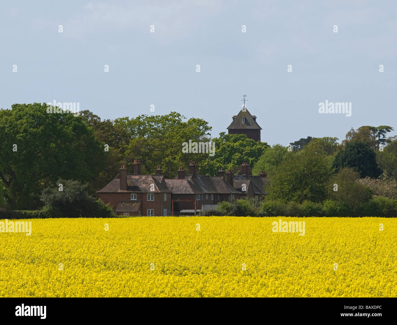 Exbury village hi-res stock photography and images - Alamy