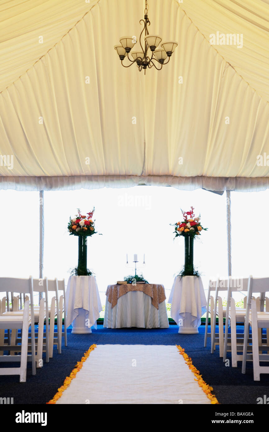 Wedding chapel interior hi-res stock photography and images - Alamy