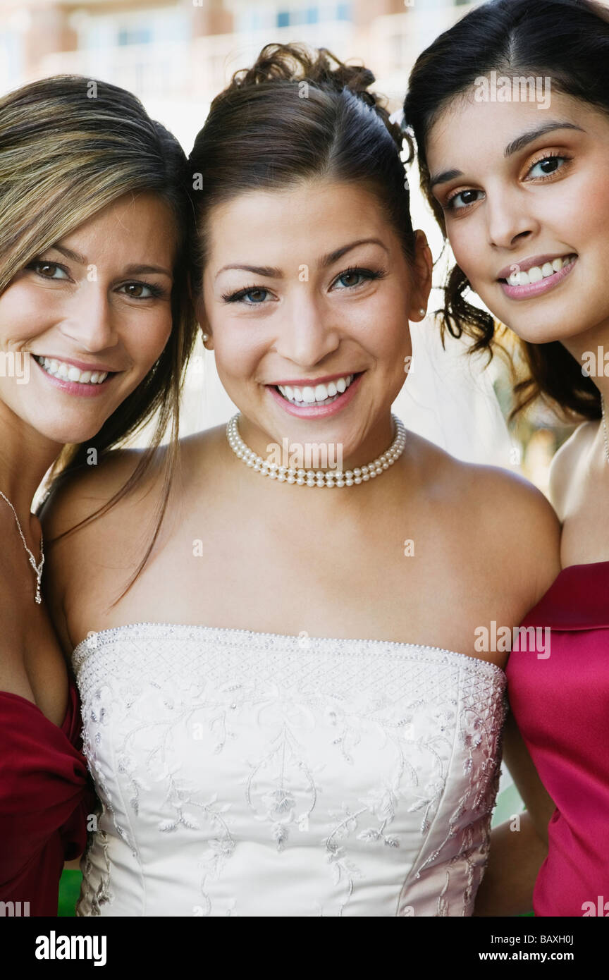Bride happy native tradition ethnic hi-res stock photography and images ...