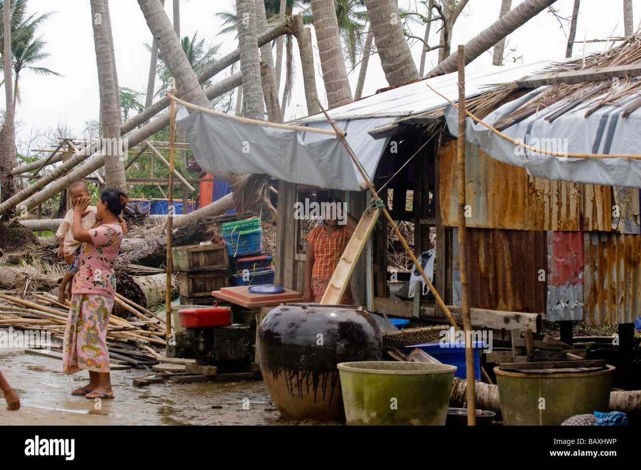 Makeshift shelter in the delta after Cyclone Nargis struck Myanmar ...