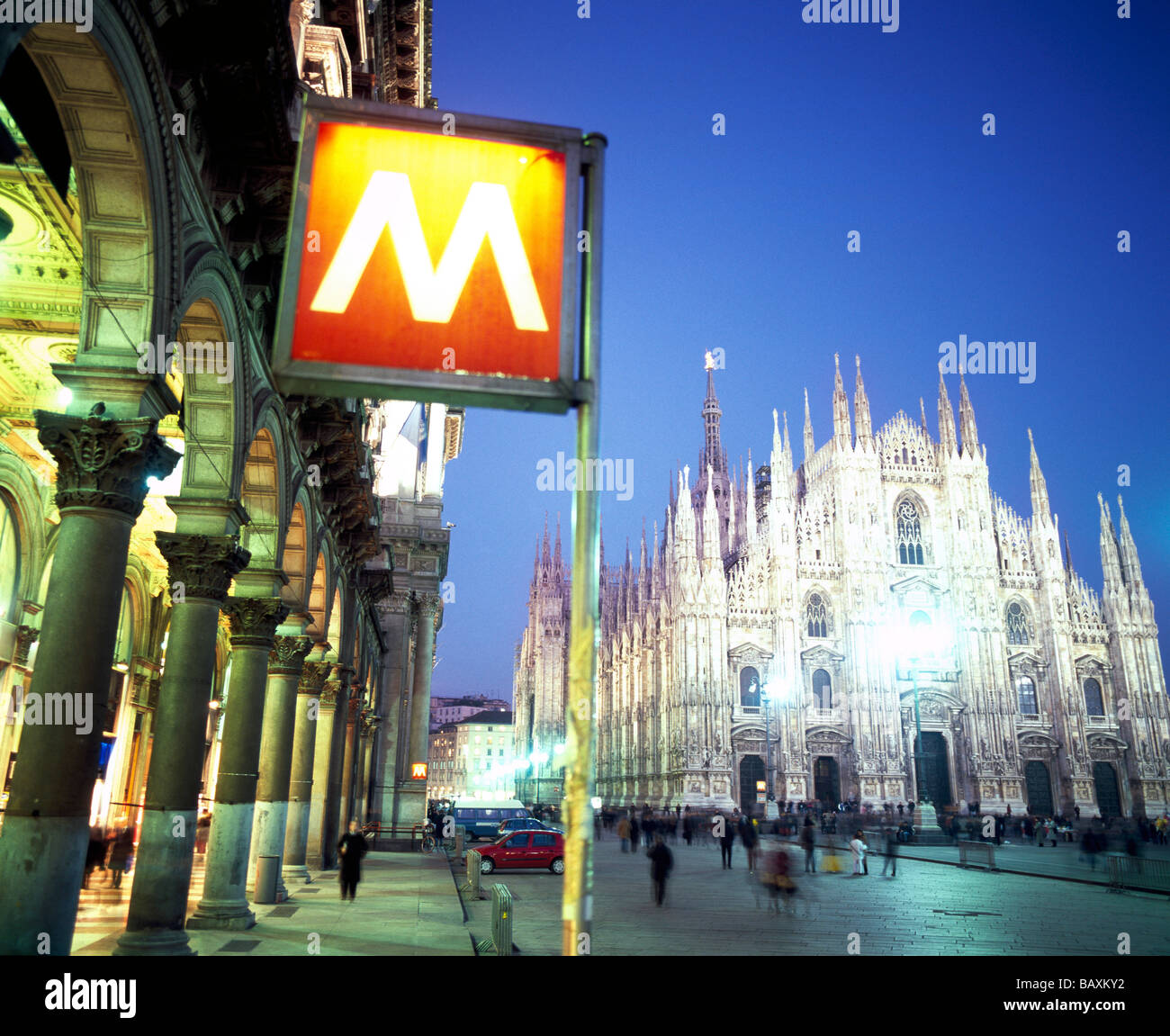 Milano station sign hi-res stock photography and images - Alamy