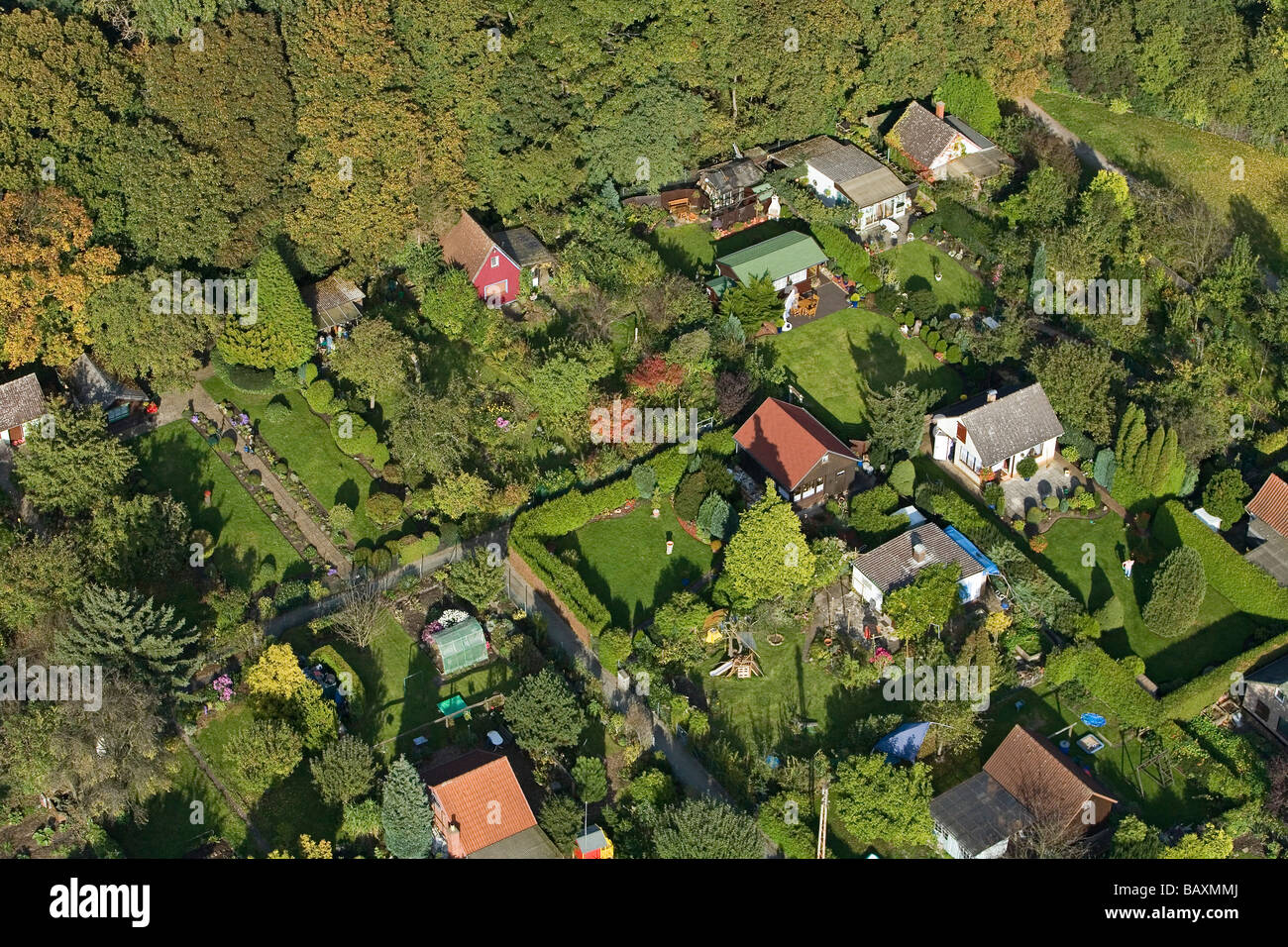 Overhead birds eye view hi-res stock photography and images - Alamy