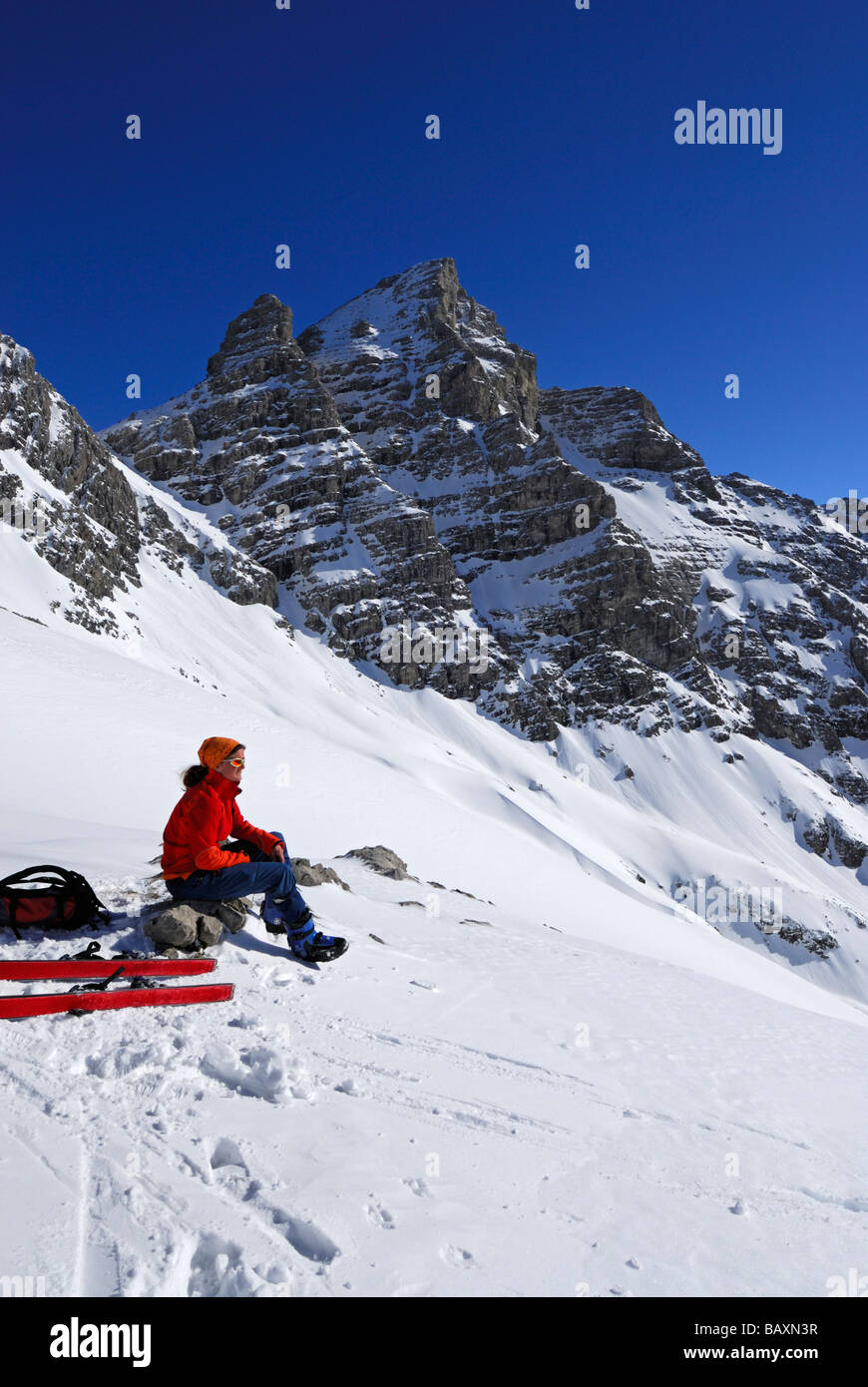Ascent mountain range hi-res stock photography and images - Alamy
