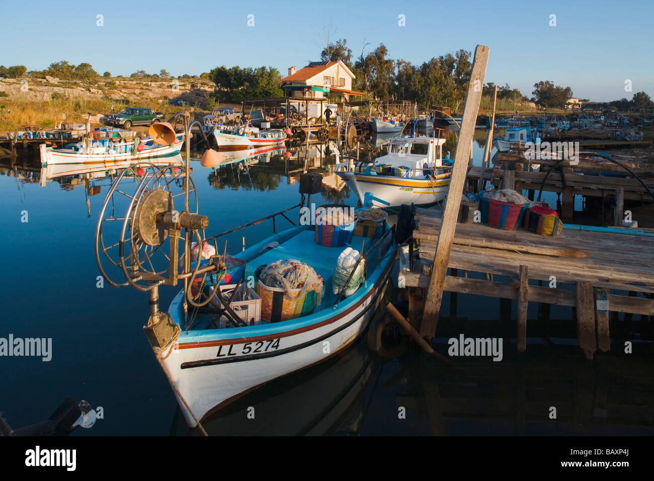 Potamos liopetriou hi-res stock photography and images - Alamy