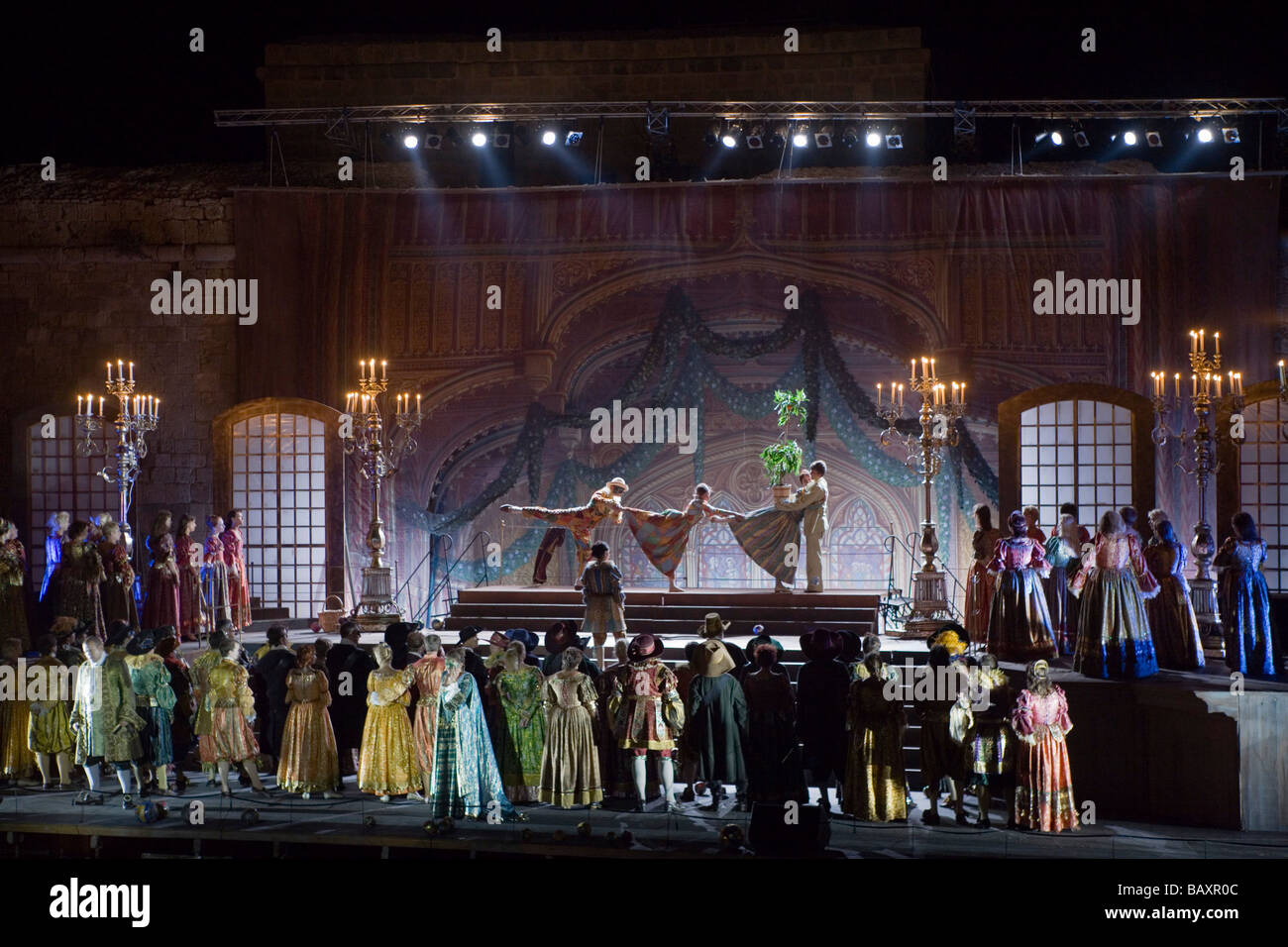 The masked singer hi-res stock photography and images - Alamy