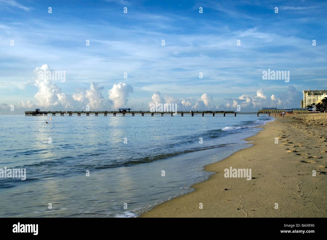 Early morning light on beach - Lauderdale-by-the-Sea, Florida Stock ...