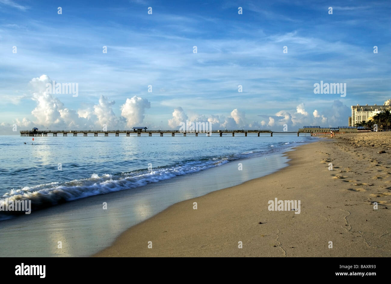 Fort lauderdale beach morning sunrise hi-res stock photography and ...