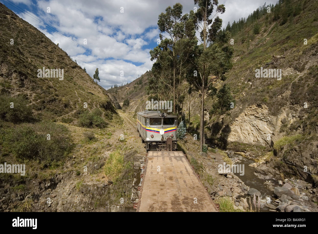Train to Riobamba & for the Nariz del Diablo switchback tourist ride ...