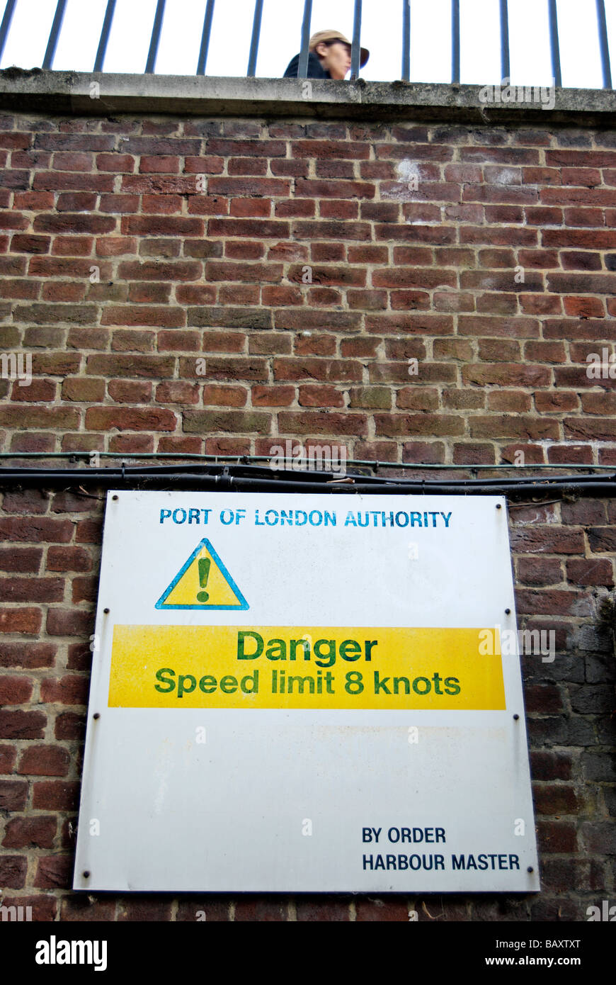 danger speed limit 8 knots port of london authority sign facing the ...