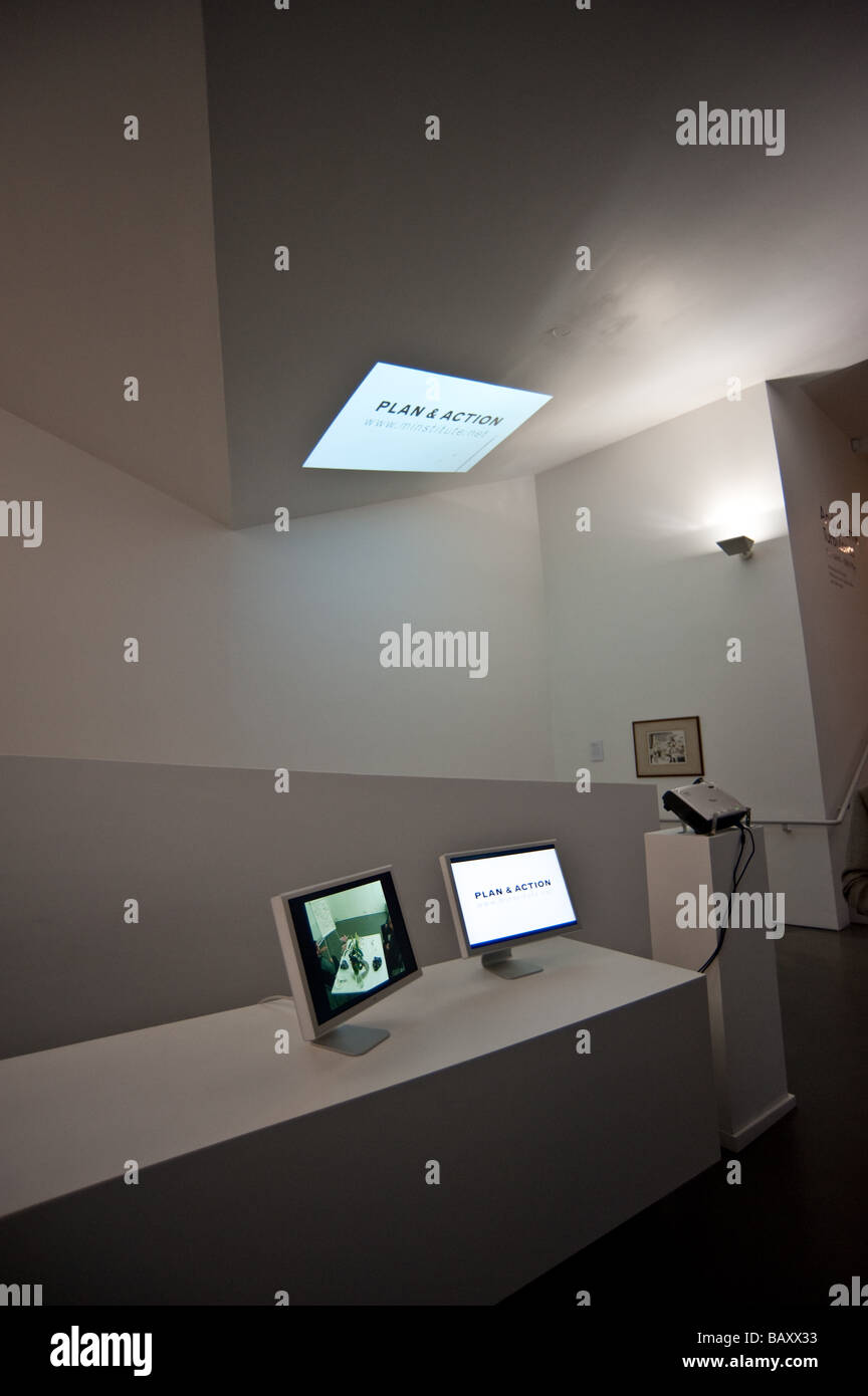 Spaces Between Arts seminar, The Exchange Gallery, Penzance Stock Photo ...