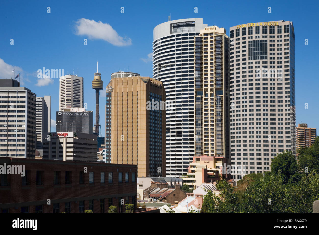 High rise hotels hi-res stock photography and images - Alamy