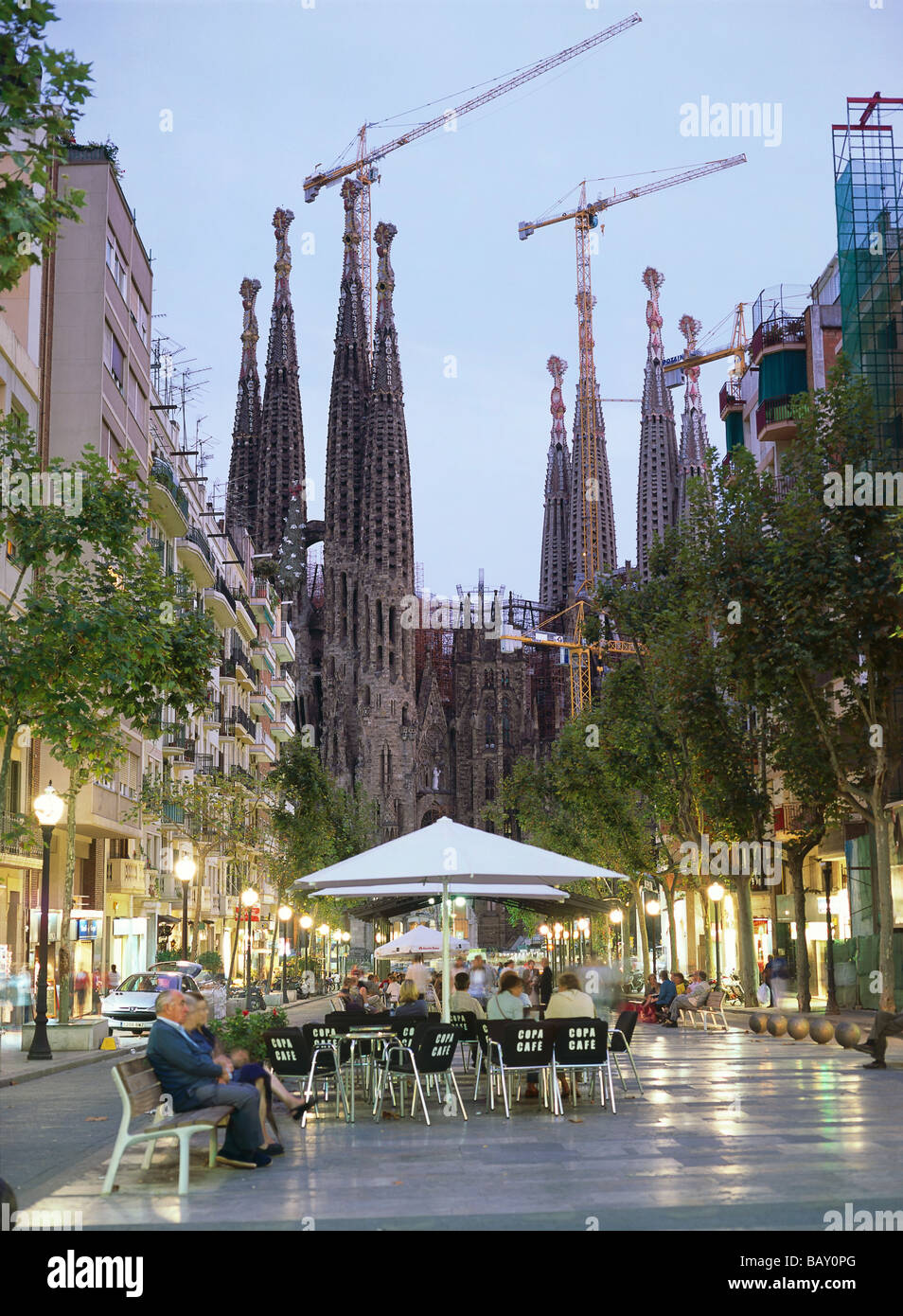 Avda. de Gaudi with Sagrada Familia, Antoni Gaudi, Barcelona, Spain ...