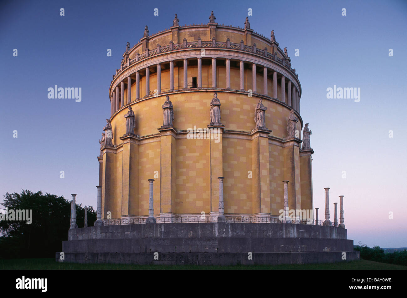 Liberation Hall, neo-classical circular building, Kelheim, Lower ...