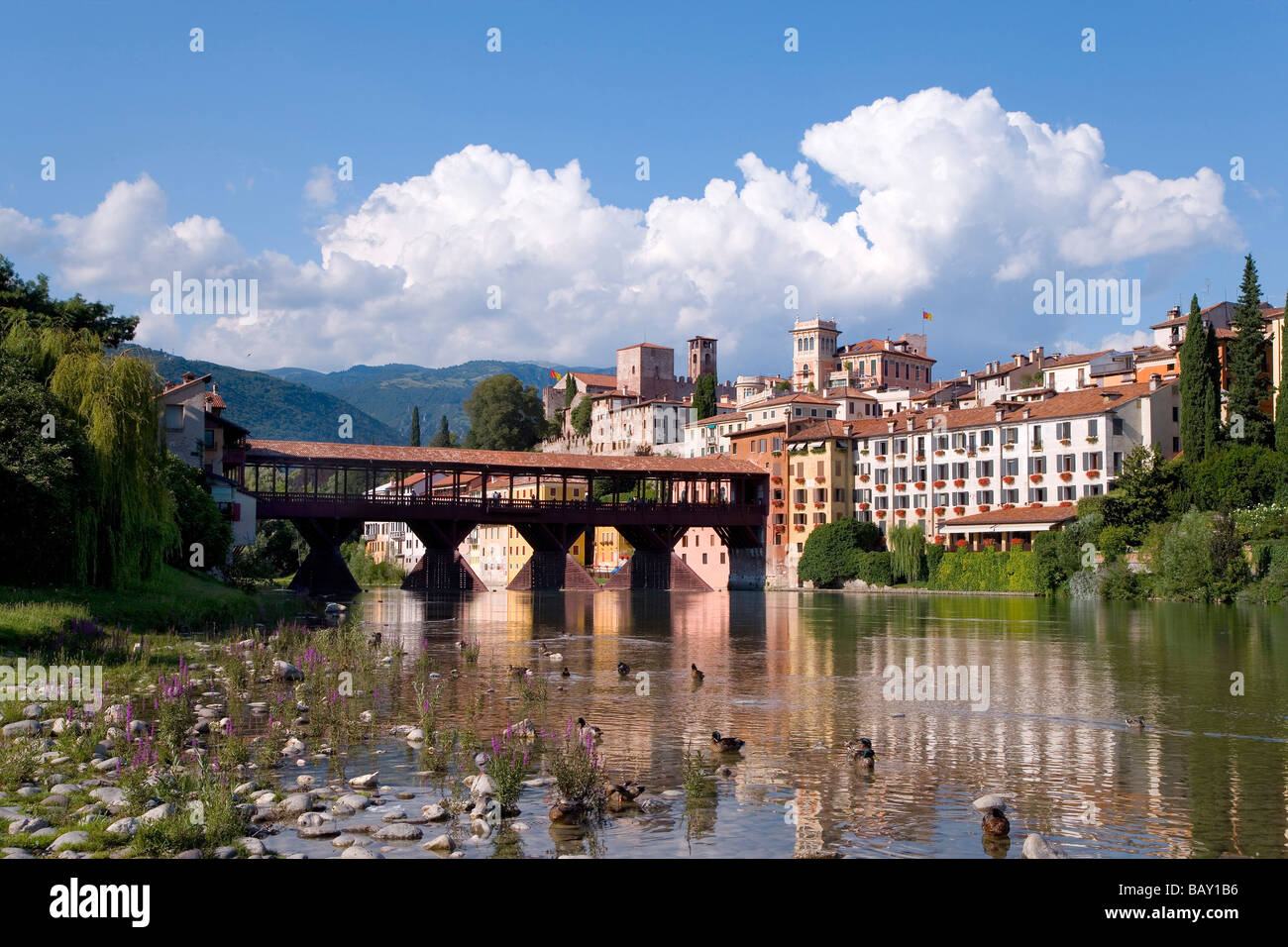 Alpini Bridge, Ponte degli Alpini, covered wooden pontoon bridge ...