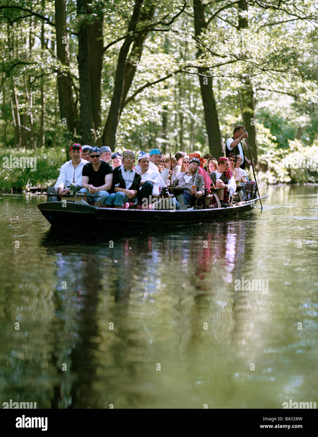 Traditional Spreewald boat, punt driven by pole, full of pirates, tour ...