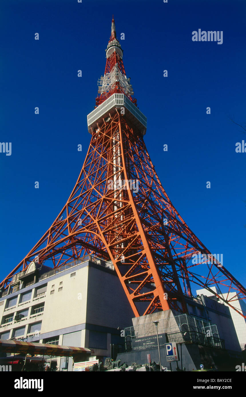 The self supporting steel strukture of Tokyo Tower, Tokyo, Japan, Asia ...