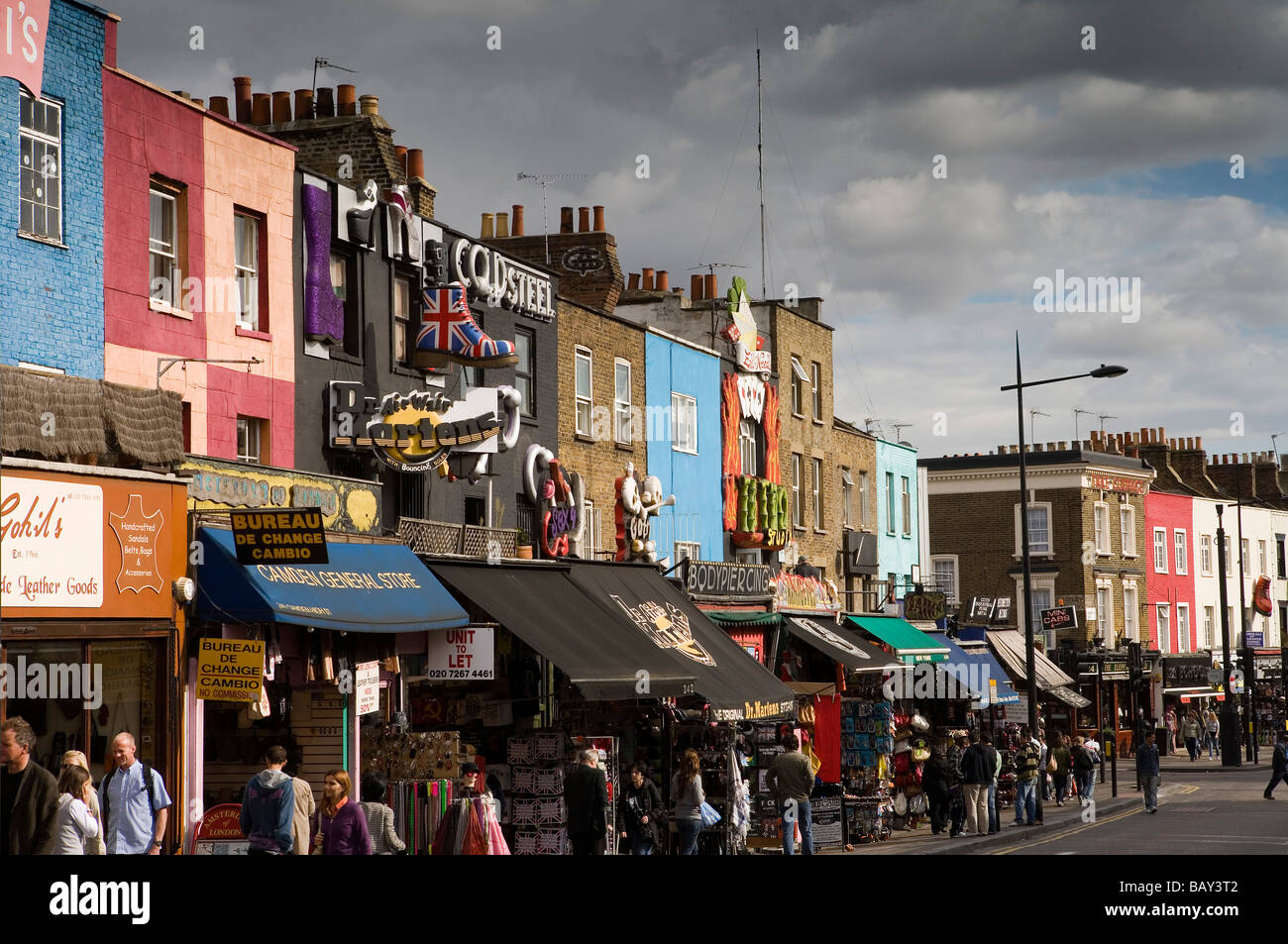 Streetlife in Camden Town, Camden Lock, London, England, Europe Stock ...