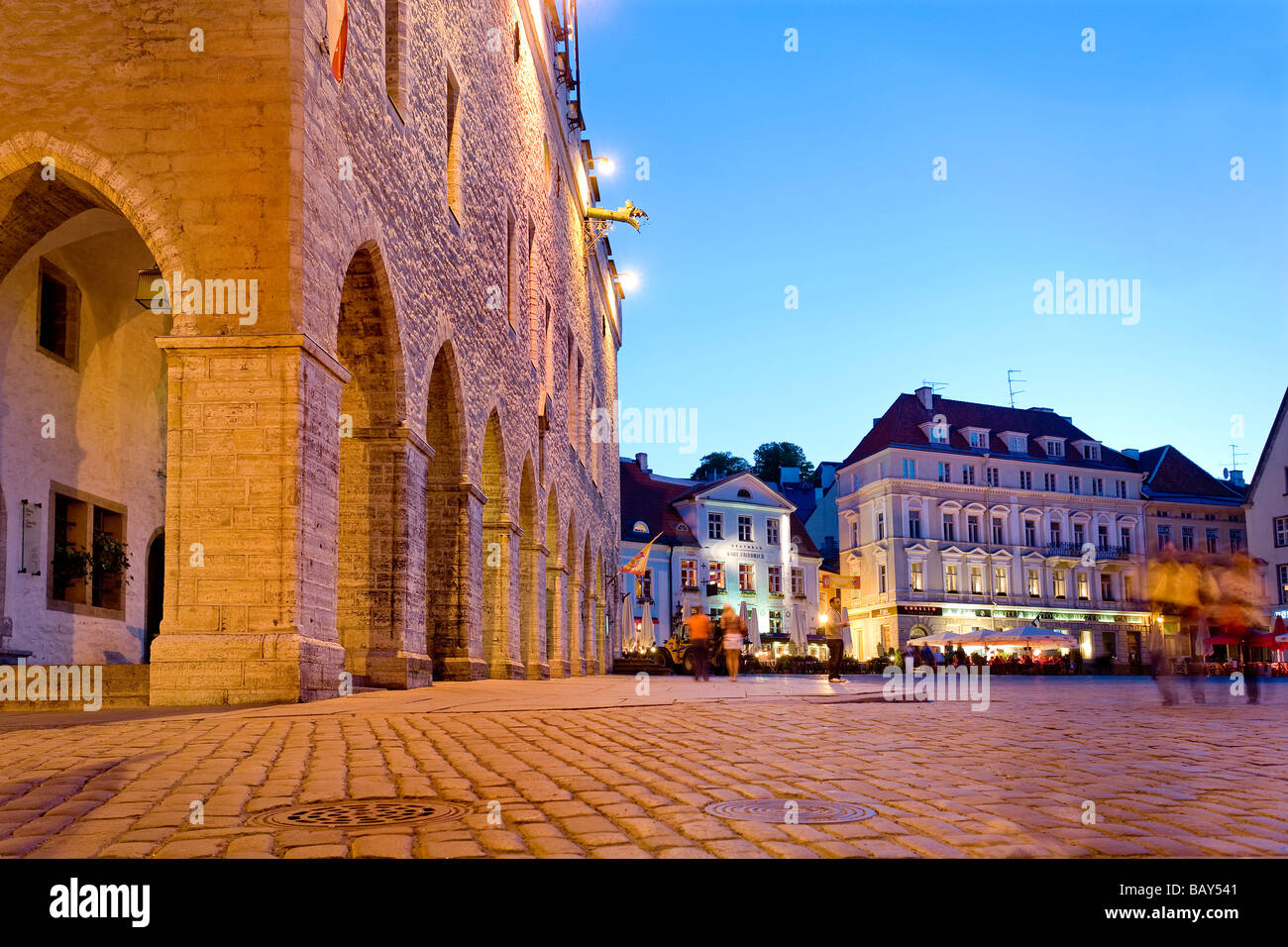 Tallinn town hall building hi-res stock photography and images - Alamy