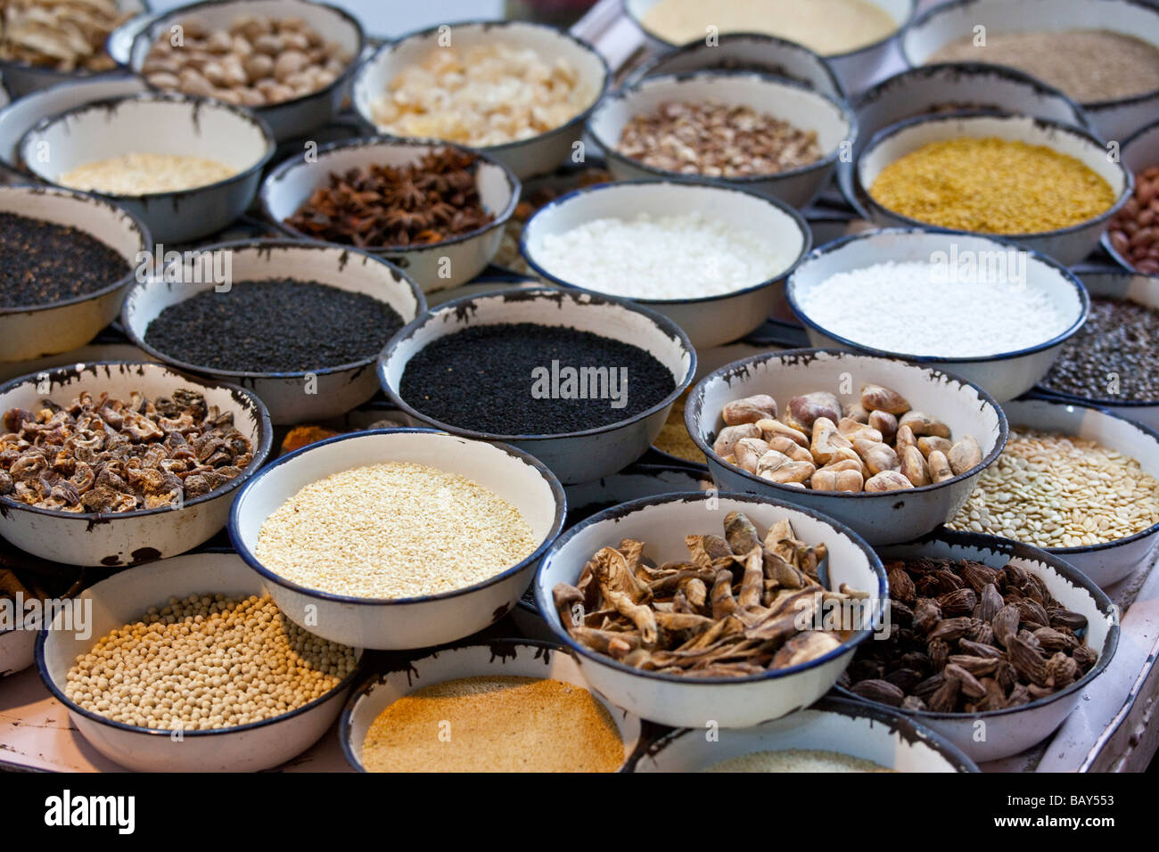 Whole Spices in the Spice Bazaar in Old Delhi India Stock Photo - Alamy