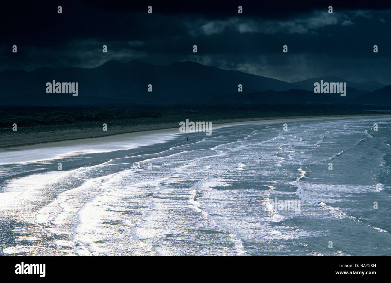 Inch beach dingle hi-res stock photography and images - Alamy
