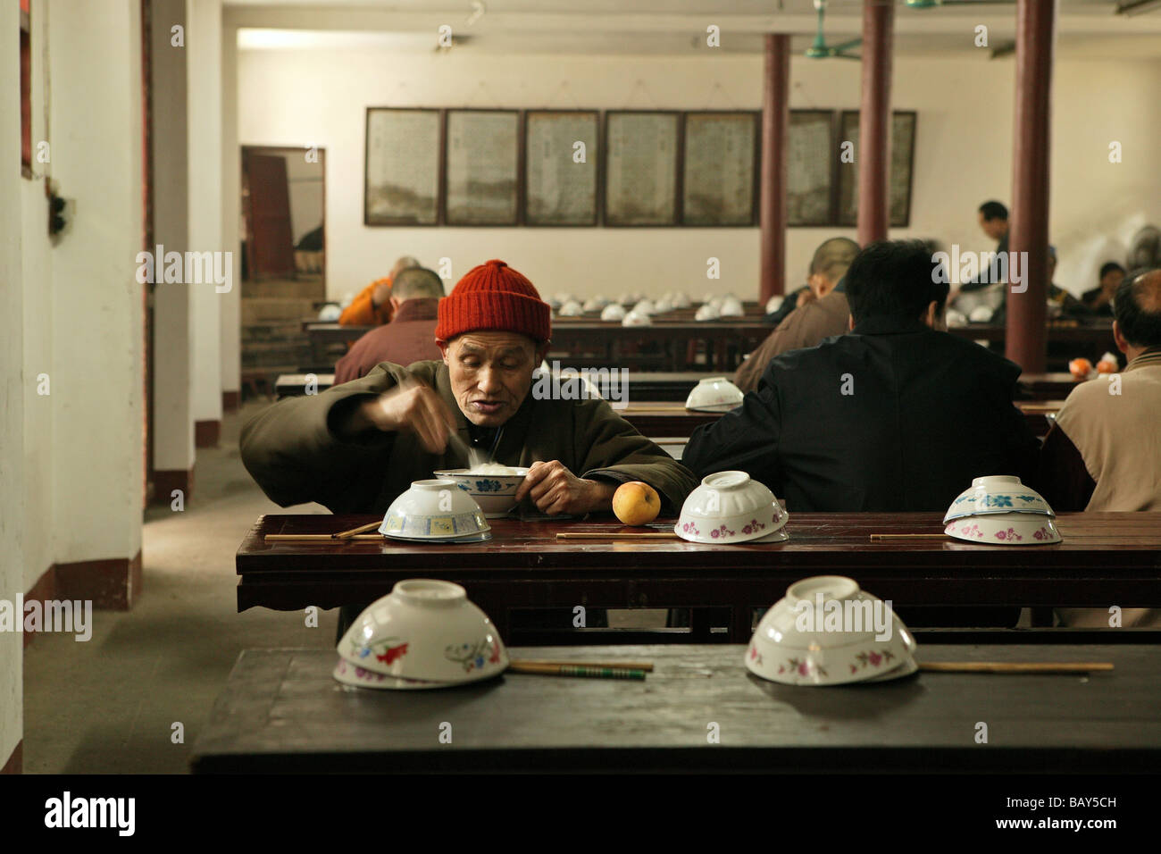 Monks eating at the canteen of the monastery, Heng Shan South, Hunan ...