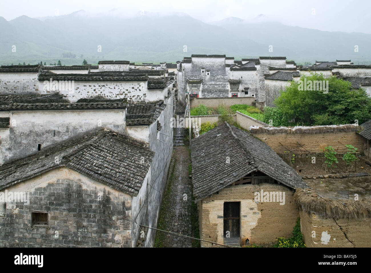 Traditional houses at the village Nanping, Huangshan, China, Asia Stock ...