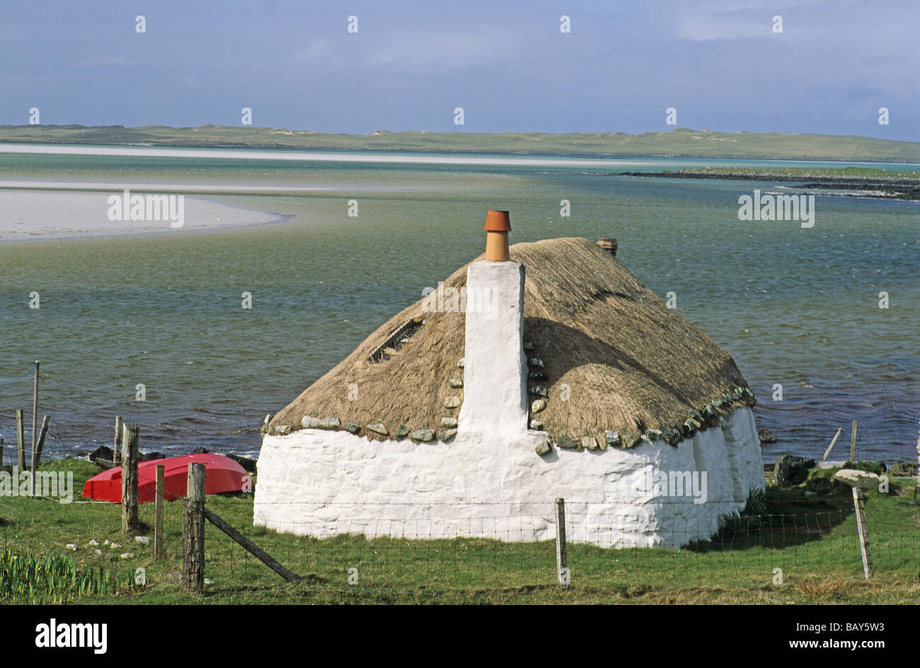 North uist traditional croft house hi-res stock photography and images ...