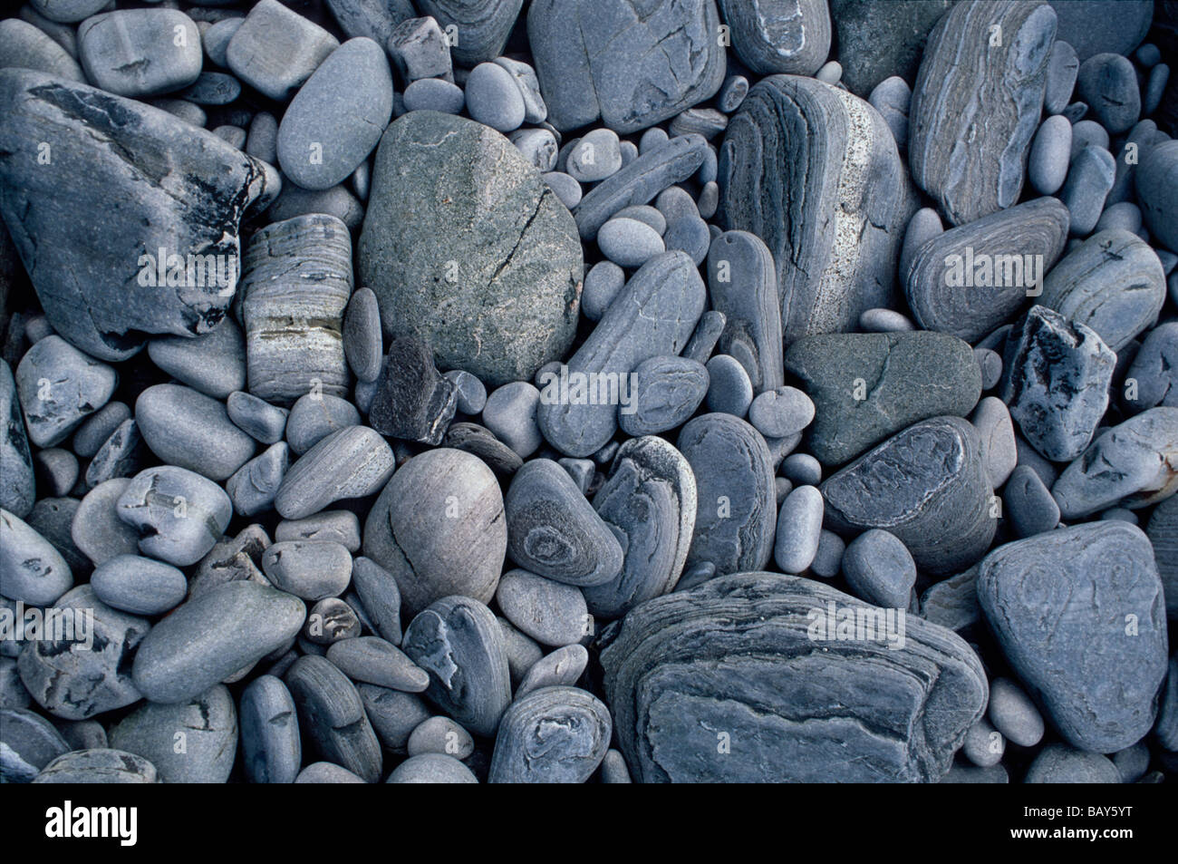 Grey pebbles hi-res stock photography and images - Alamy