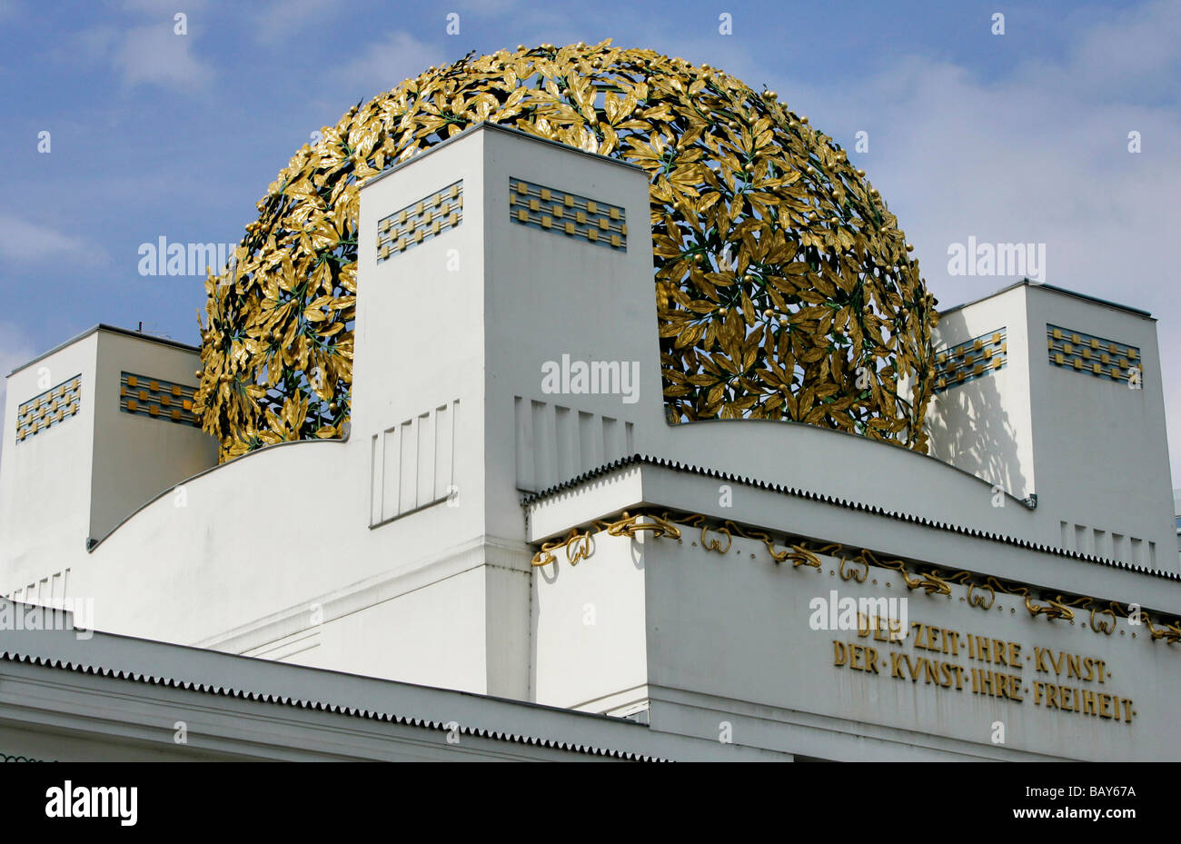 Secession cupola vienna austria hi-res stock photography and images - Alamy
