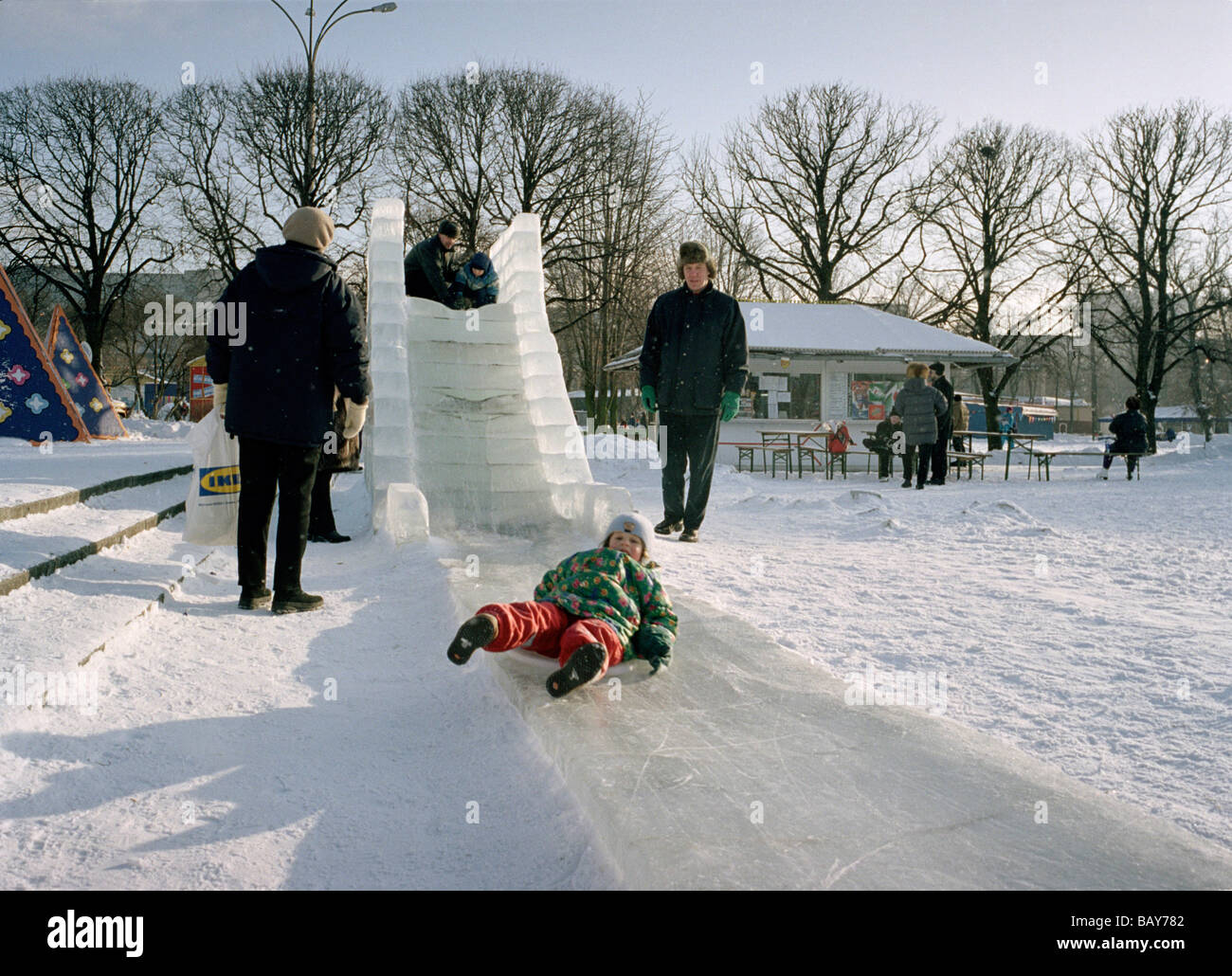 Children playing in moscow hi-res stock photography and images - Alamy