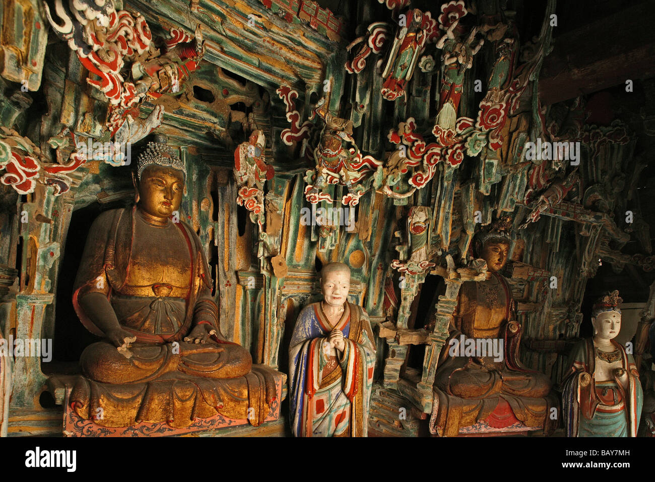 Statues of Buddha and Shakyamuni, Hanging Monastery, Heng Shan North ...