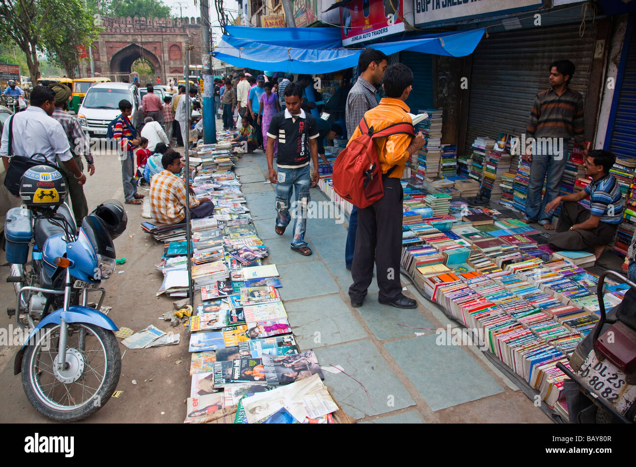 Daryaganj delhi hi-res stock photography and images - Alamy