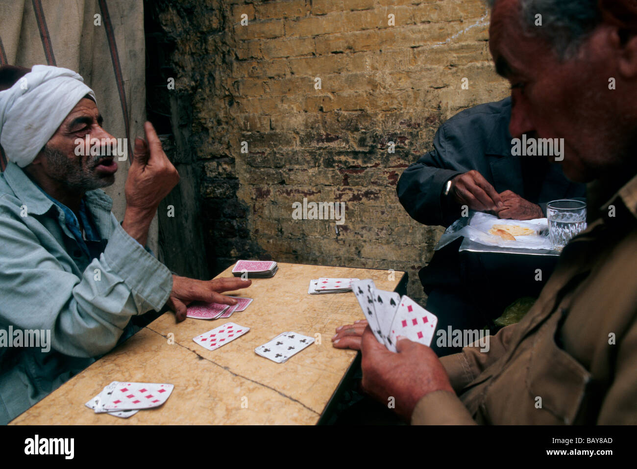 Argue Card High Resolution Stock Photography and Images - Alamy