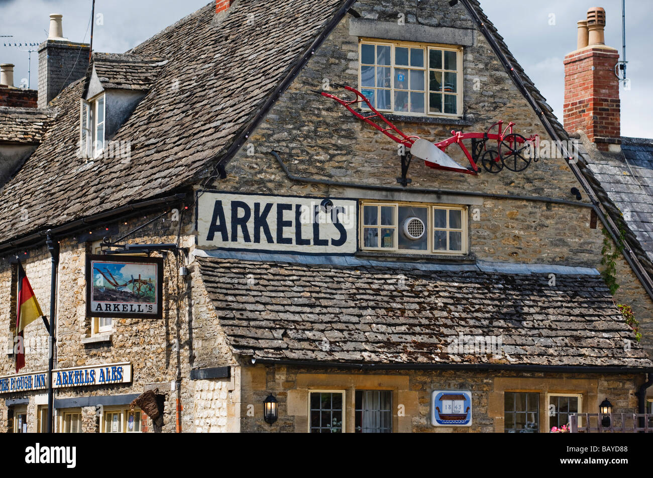 The plough inn pub hi-res stock photography and images - Alamy