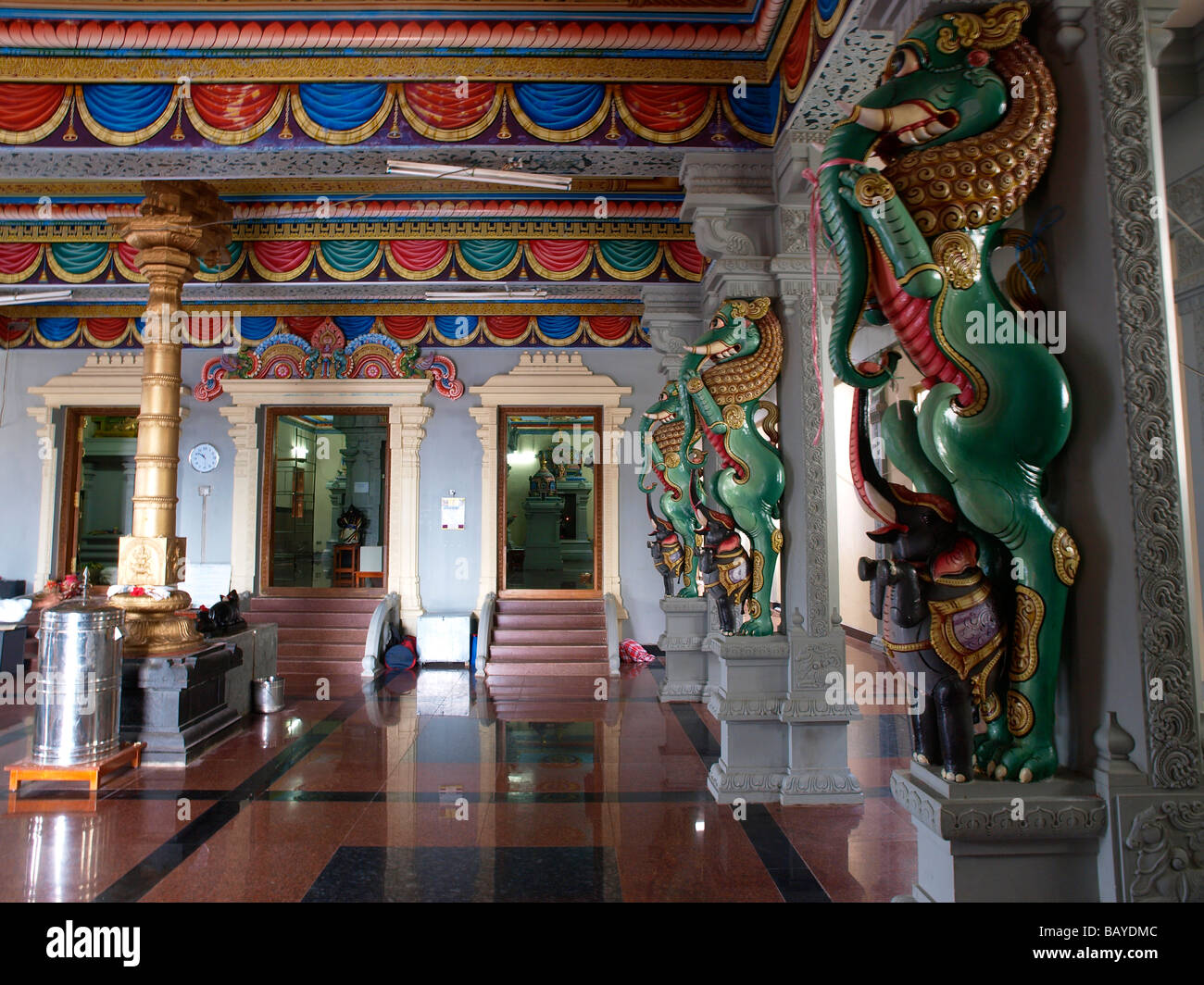 Hindu Temple, Victoria, Mahé, Seychellen Stock Photo - Alamy