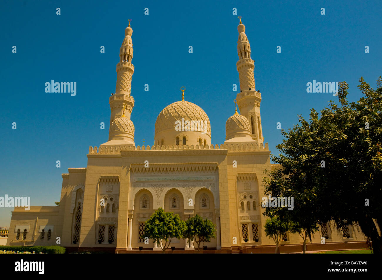 Jumeirah Mosque Dubai Stock Photo - Alamy