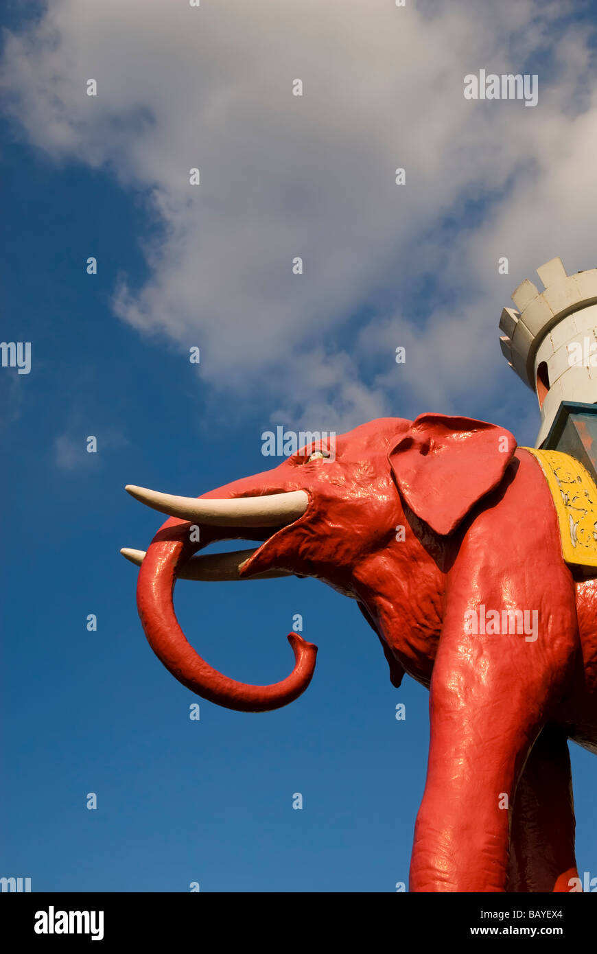 The Elephant at Elephant and Castle, London, SE1 Stock Photo - Alamy